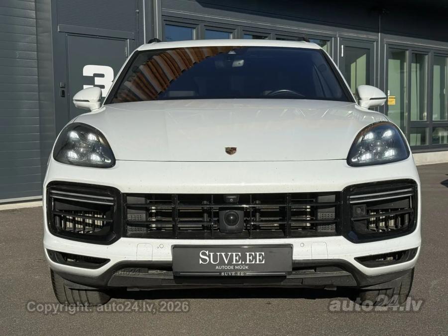 Balts Porsche Cayenne 2018 Tallina, ar dzinēja tilpumu 4.00 L un nobraukumu 141 tūkst. km par 45995 €, foto 3 vietnē AUTOMOTO.COM.LV