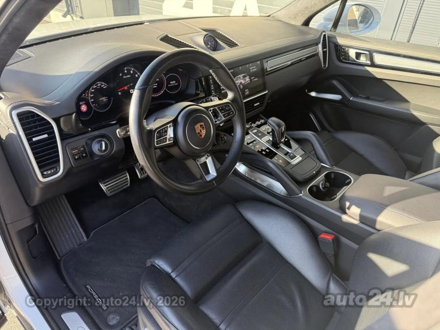 Balts Porsche Cayenne 2018 Tallina, ar dzinēja tilpumu 4.00 L un nobraukumu 141 tūkst. km par 45995 €, foto 20 vietnē AUTOMOTO.COM.LV