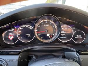 Balts Porsche Cayenne 2018 Tallina, ar dzinēja tilpumu 4.00 L un nobraukumu 141 tūkst. km par 45995 €, foto 22 vietnē AUTOMOTO.COM.LV