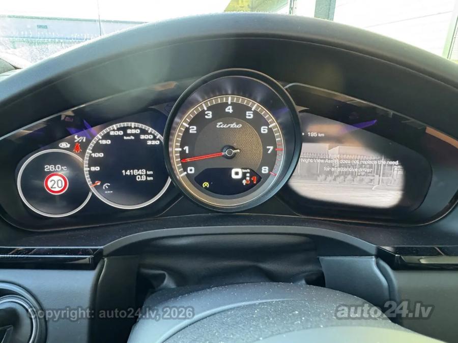 Balts Porsche Cayenne 2018 Tallina, ar dzinēja tilpumu 4.00 L un nobraukumu 141 tūkst. km par 45995 €, foto 23 vietnē AUTOMOTO.COM.LV
