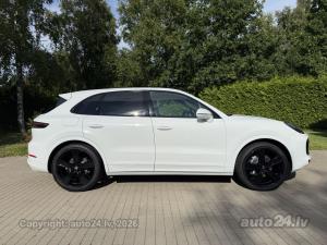 Белый Порше Каен 2018 в Таллин, объемом двигателя 3.00 л и пробегом 186 тыс. км за 37900 €, фото 6 на AUTOMOTO.COM.LV