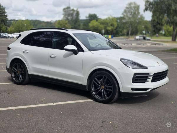Balts Porsche Cayenne 2018 Kauņa, ar dzinēja tilpumu 3.00 L un nobraukumu 154 tūkst. km par 25600 €, foto 8 vietnē AUTOMOTO.COM.LV