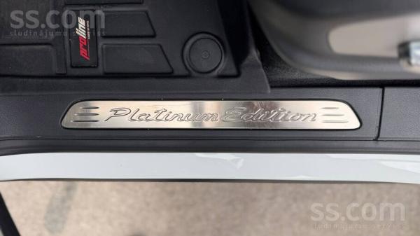 Balts Porsche Cayenne 2018 Rīga, ar dzinēja tilpumu 3.00 L un nobraukumu 162 tūkst. km par 36000 €, foto 10 vietnē AUTOMOTO.COM.LV