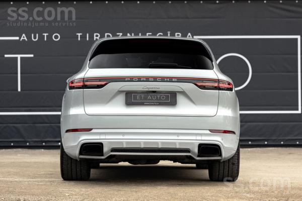 Balts Porsche Cayenne 2018 Jelgava, ar dzinēja tilpumu 3.00 L un nobraukumu 162 tūkst. km par 39000 €, foto 7 vietnē AUTOMOTO.COM.LV