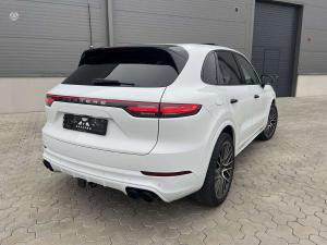 Balts Porsche Cayenne 2019 Kauņa, ar dzinēja tilpumu 3.00 L un nobraukumu 56 tūkst. km par 55900 €, foto 4 vietnē AUTOMOTO.COM.LV