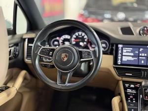 Balts Porsche Cayenne 2019 Klaipėda, ar dzinēja tilpumu 3.00 L un nobraukumu 140 tūkst. km par 42900 €, foto 14 vietnē AUTOMOTO.COM.LV