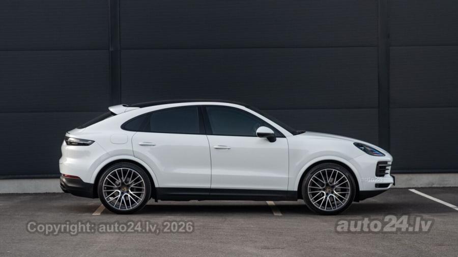 Balts Porsche Cayenne 2019 Tallina, ar dzinēja tilpumu 3.00 L un nobraukumu 98 tūkst. km par 59900 €, foto 3 vietnē AUTOMOTO.COM.LV