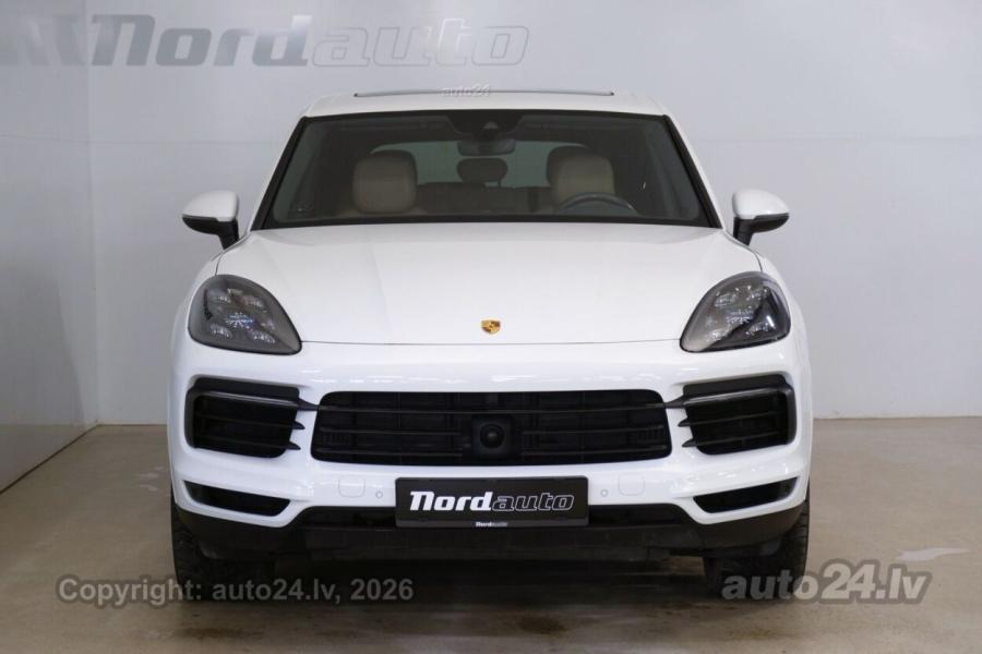 Balts Porsche Cayenne 2019 Tallina, ar dzinēja tilpumu 3.00 L un nobraukumu 113 tūkst. km par 46900 €, foto 3 vietnē AUTOMOTO.COM.LV