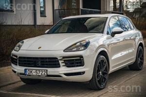 White Porsche Cayenne 2019 in Riga, with an engine capacity of 3.00 L and mileage of 0 thousand km for 35990 €, photo  on AUTOMOTO.COM.LV