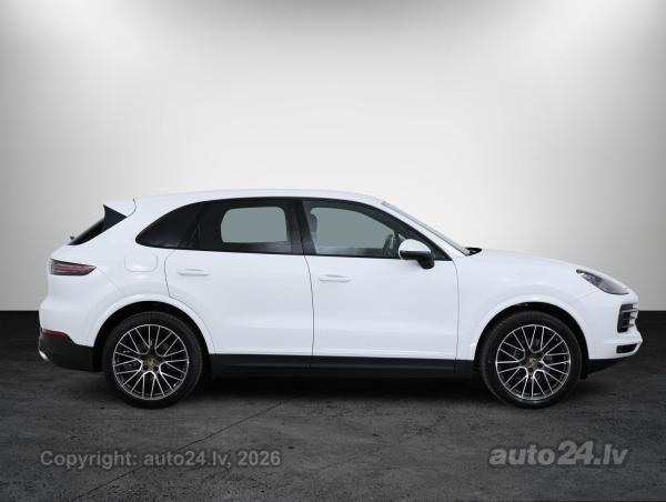 Balts Porsche Cayenne 2019 Tallina, ar dzinēja tilpumu 3.00 L un nobraukumu 167 tūkst. km par 47900 €, foto 8 vietnē AUTOMOTO.COM.LV