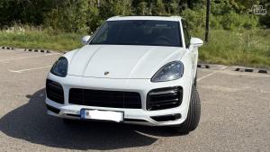 White Porsche Cayenne 2019 in Vilnius, with an engine capacity of 3.00 L and mileage of 53 thousand km for 44000 €, photo 23 on AUTOMOTO.COM.LV