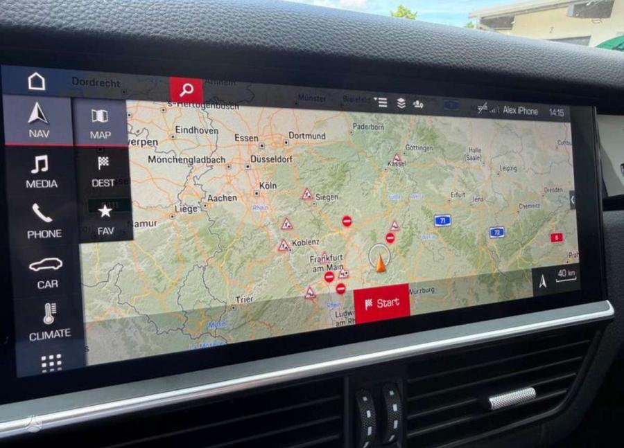 White Porsche Cayenne 2019 in Utena, with an engine capacity of 3.00 L and mileage of 160 thousand km for 38400 €, photo 25 on AUTOMOTO.COM.LV