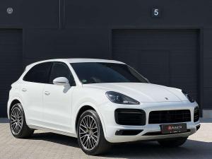 Balts Porsche Cayenne 2019 Utena, ar dzinēja tilpumu 3.00 L un nobraukumu 160 tūkst. km par 39800 €, foto 12 vietnē AUTOMOTO.COM.LV