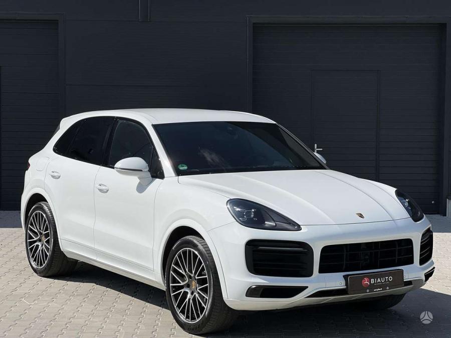 Balts Porsche Cayenne 2019 Utena, ar dzinēja tilpumu 3.00 L un nobraukumu 160 tūkst. km par 39800 €, foto 13 vietnē AUTOMOTO.COM.LV
