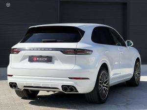 Balts Porsche Cayenne 2019 Utena, ar dzinēja tilpumu 3.00 L un nobraukumu 160 tūkst. km par 39800 €, foto 22 vietnē AUTOMOTO.COM.LV