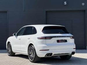 Balts Porsche Cayenne 2019 Utena, ar dzinēja tilpumu 3.00 L un nobraukumu 160 tūkst. km par 39800 €, foto 29 vietnē AUTOMOTO.COM.LV