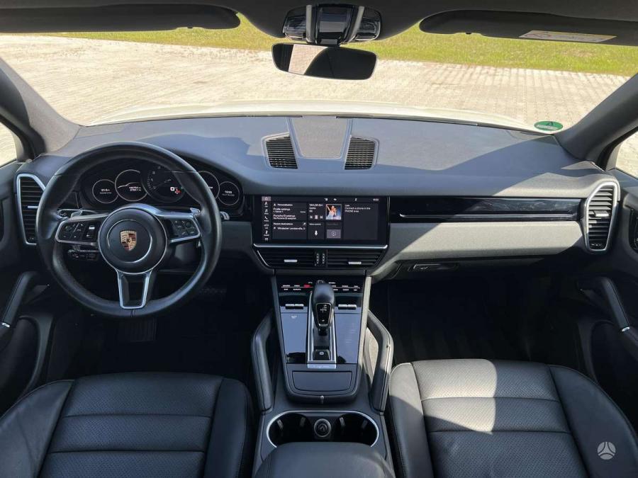 Balts Porsche Cayenne 2019 Utena, ar dzinēja tilpumu 3.00 L un nobraukumu 160 tūkst. km par 39800 €, foto 40 vietnē AUTOMOTO.COM.LV