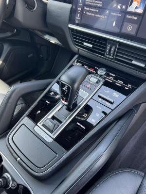 Balts Porsche Cayenne 2019 Utena, ar dzinēja tilpumu 3.00 L un nobraukumu 160 tūkst. km par 39800 €, foto 52 vietnē AUTOMOTO.COM.LV