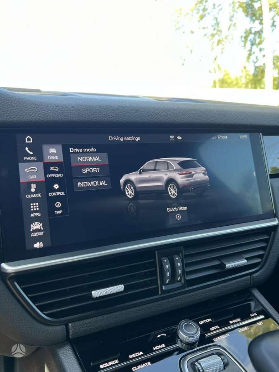 Balts Porsche Cayenne 2019 Utena, ar dzinēja tilpumu 3.00 L un nobraukumu 160 tūkst. km par 39800 €, foto 58 vietnē AUTOMOTO.COM.LV