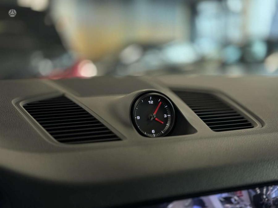Balts Porsche Cayenne 2019 Klaipėda, ar dzinēja tilpumu 3.00 L un nobraukumu 140 tūkst. km par 35090 €, foto 17 vietnē AUTOMOTO.COM.LV