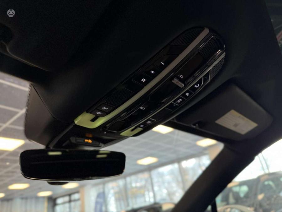 Balts Porsche Cayenne 2019 Klaipėda, ar dzinēja tilpumu 3.00 L un nobraukumu 140 tūkst. km par 35090 €, foto 21 vietnē AUTOMOTO.COM.LV