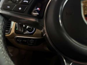 Balts Porsche Cayenne 2019 Klaipėda, ar dzinēja tilpumu 3.00 L un nobraukumu 140 tūkst. km par 35090 €, foto 26 vietnē AUTOMOTO.COM.LV