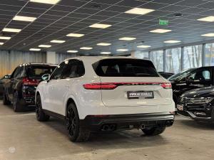 Balts Porsche Cayenne 2019 Klaipėda, ar dzinēja tilpumu 3.00 L un nobraukumu 140 tūkst. km par 35090 €, foto 33 vietnē AUTOMOTO.COM.LV