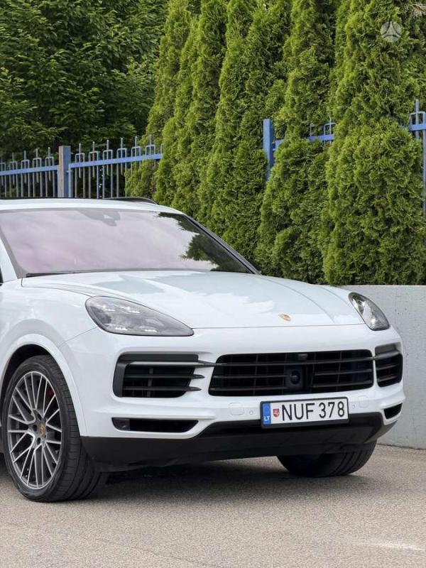 Balts Porsche Cayenne 2019 Viļņa, ar dzinēja tilpumu 3.00 L un nobraukumu 108 tūkst. km par 45000 €, foto 7 vietnē AUTOMOTO.COM.LV