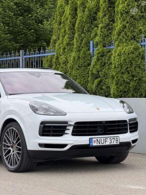 Balts Porsche Cayenne 2019 Viļņa, ar dzinēja tilpumu 3.00 L un nobraukumu 108 tūkst. km par 45000 €, foto 8 vietnē AUTOMOTO.COM.LV
