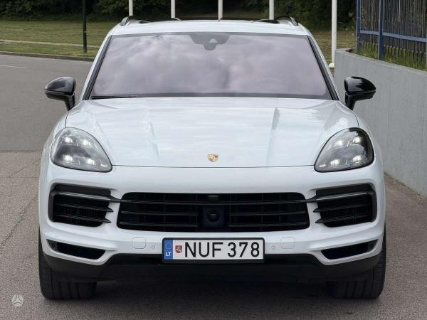 Balts Porsche Cayenne 2019 Viļņa, ar dzinēja tilpumu 3.00 L un nobraukumu 108 tūkst. km par 45000 €, foto 9 vietnē AUTOMOTO.COM.LV