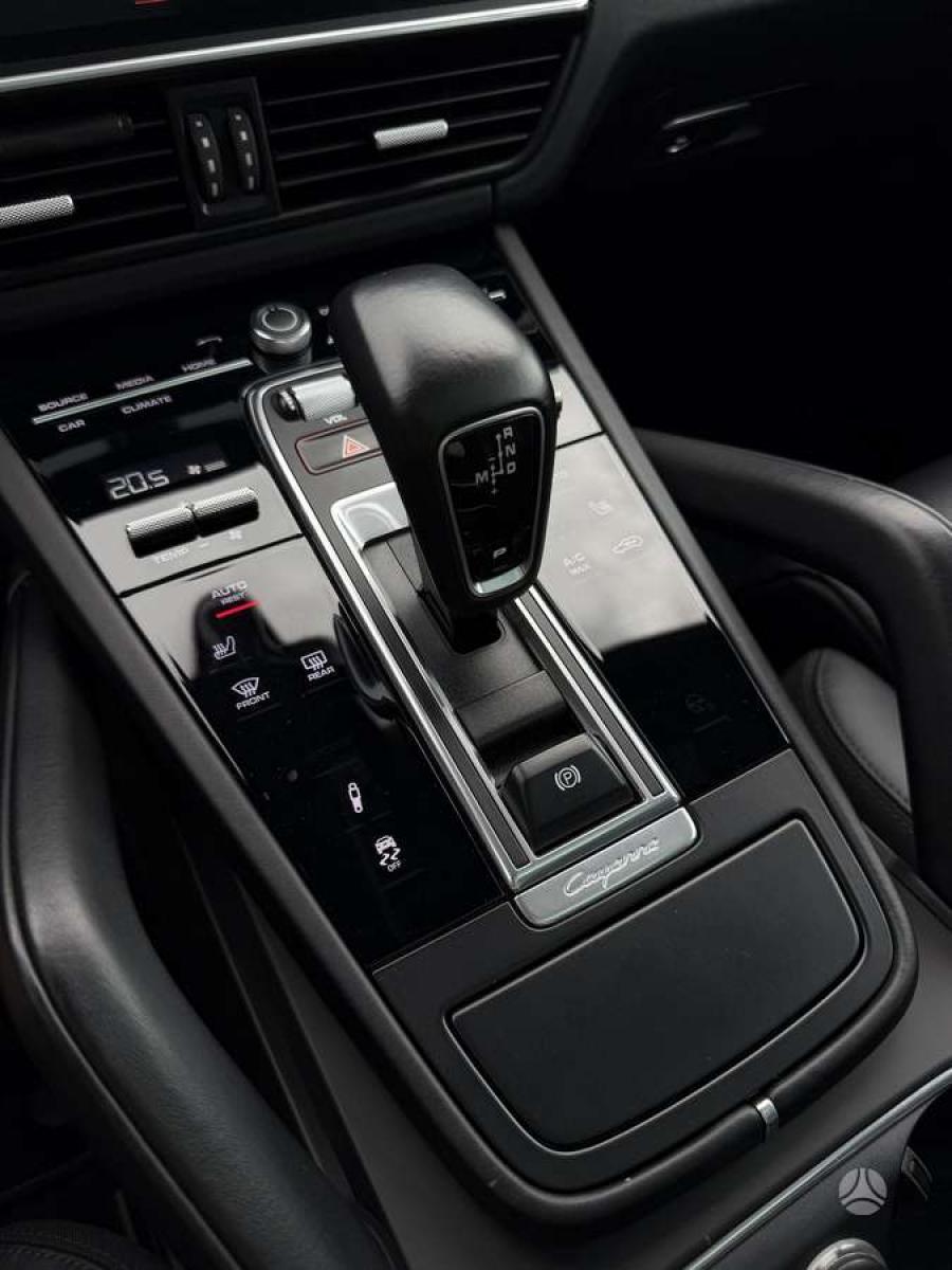 Balts Porsche Cayenne 2019 Viļņa, ar dzinēja tilpumu 3.00 L un nobraukumu 108 tūkst. km par 45000 €, foto 22 vietnē AUTOMOTO.COM.LV