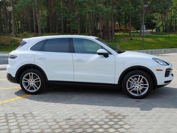 Balts Porsche Cayenne 2019 Kauņa, ar dzinēja tilpumu 3.00 L un nobraukumu 143 tūkst. km par 34650 €, foto 8 vietnē AUTOMOTO.COM.LV