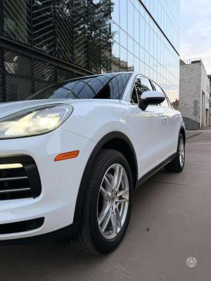 Balts Porsche Cayenne 2019 Kauņa, ar dzinēja tilpumu 3.00 L un nobraukumu 143 tūkst. km par 34650 €, foto 10 vietnē AUTOMOTO.COM.LV