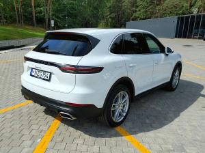 Balts Porsche Cayenne 2019 Kauņa, ar dzinēja tilpumu 3.00 L un nobraukumu 143 tūkst. km par 34650 €, foto 11 vietnē AUTOMOTO.COM.LV