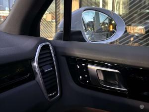 Balts Porsche Cayenne 2019 Kauņa, ar dzinēja tilpumu 3.00 L un nobraukumu 143 tūkst. km par 34650 €, foto 31 vietnē AUTOMOTO.COM.LV