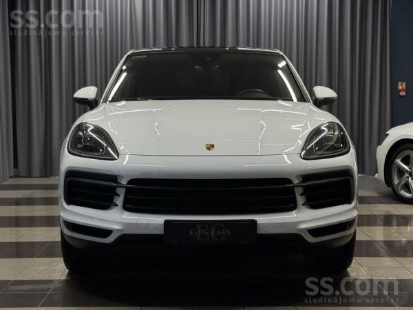 Balts Porsche Cayenne 2020 Rīga, ar dzinēja tilpumu 3.00 L un nobraukumu 47 tūkst. km par 62990 €, foto 2 vietnē AUTOMOTO.COM.LV