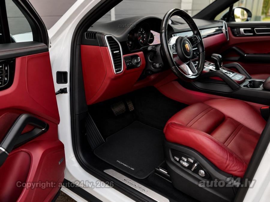 Balts Porsche Cayenne 2020 Tallina, ar dzinēja tilpumu 3.00 L un nobraukumu 66 tūkst. km par 69900 €, foto 7 vietnē AUTOMOTO.COM.LV
