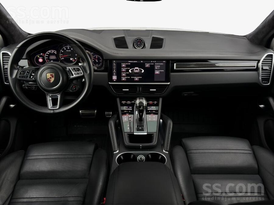 Balts Porsche Cayenne 2020 Rīga, ar dzinēja tilpumu 4.00 L un nobraukumu 98 tūkst. km par 67900 €, foto 7 vietnē AUTOMOTO.COM.LV