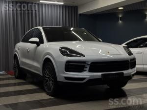 Balts Porsche Cayenne 2020 Rīga, ar dzinēja tilpumu 3.00 L un nobraukumu 47 tūkst. km par 54990 €, foto 4 vietnē AUTOMOTO.COM.LV