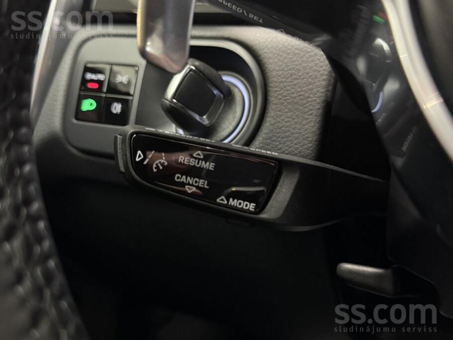 Balts Porsche Cayenne 2020 Rīga, ar dzinēja tilpumu 3.00 L un nobraukumu 47 tūkst. km par 54990 €, foto 24 vietnē AUTOMOTO.COM.LV