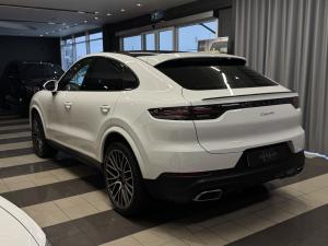 White Porsche Cayenne 2020 in Riga, with an engine capacity of 3.00 L and mileage of 47 thousand km for 54990 €, photo 6 on AUTOMOTO.COM.LV