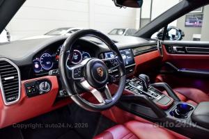 Белый Порше Каен 2020 в Таллин, объемом двигателя 3.00 л и пробегом 68 тыс. км за 67000 €, фото 9 на AUTOMOTO.COM.LV