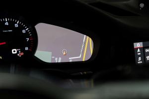 White Porsche Cayenne 2021 in Vilnius, with an engine capacity of 3.00 L and mileage of 134 thousand km for 39990 €, photo 36 on AUTOMOTO.COM.LV