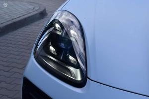 White Porsche Cayenne 2021 in Vilnius, with an engine capacity of 4.00 L and mileage of 68 thousand km for 89000 €, photo 11 on AUTOMOTO.COM.LV