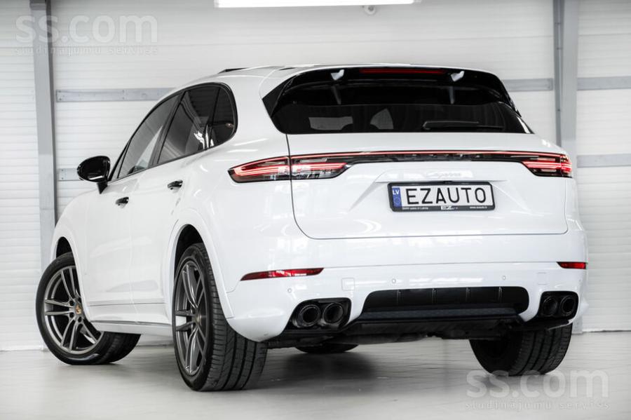 Balts Porsche Cayenne 2021 Tukums, ar dzinēja tilpumu 3.00 L un nobraukumu 53 tūkst. km par 58000 €, foto 10 vietnē AUTOMOTO.COM.LV