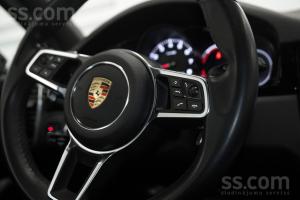 Balts Porsche Cayenne 2021 Tukums, ar dzinēja tilpumu 3.00 L un nobraukumu 53 tūkst. km par 58000 €, foto 26 vietnē AUTOMOTO.COM.LV