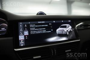 Balts Porsche Cayenne 2021 Tukums, ar dzinēja tilpumu 3.00 L un nobraukumu 53 tūkst. km par 58000 €, foto 33 vietnē AUTOMOTO.COM.LV