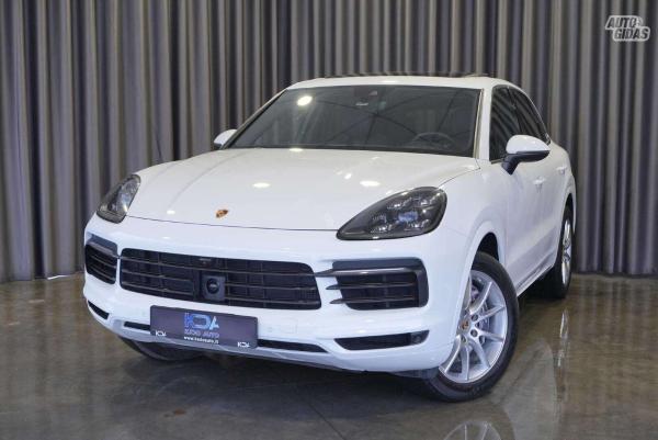 Balts Porsche Cayenne 2022 Marijampole, ar dzinēja tilpumu 3.00 L un nobraukumu 32 tūkst. km par 63450 €, foto 4 vietnē AUTOMOTO.COM.LV