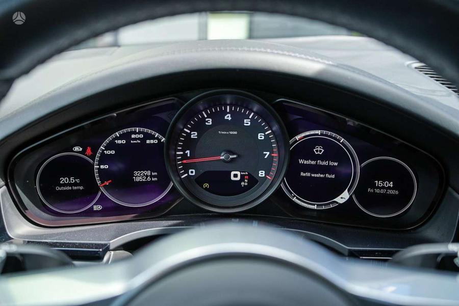 Balts Porsche Cayenne 2022 Kauņa, ar dzinēja tilpumu 3.00 L un nobraukumu 32 tūkst. km par 59950 €, foto 29 vietnē AUTOMOTO.COM.LV