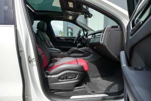 Balts Porsche Cayenne 2022 Kauņa, ar dzinēja tilpumu 3.00 L un nobraukumu 32 tūkst. km par 59950 €, foto 42 vietnē AUTOMOTO.COM.LV